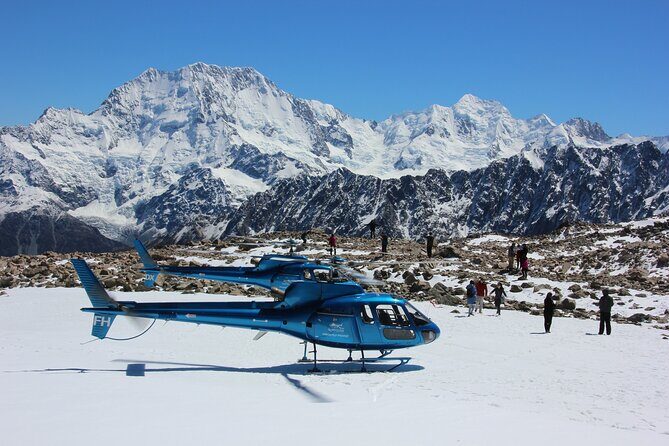 Private Flight: 3 Glaciers with Snow Landing - 45mins - The Experience in Detail
