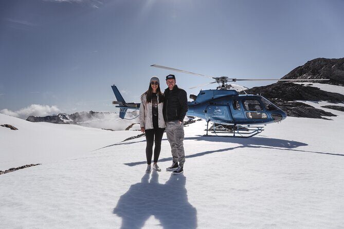 Private Flight: 4 Glaciers with 2 Snow Landings - 60mins - The Sum Up