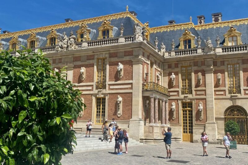 Private Fontainebleau, Versailles, Trianon from Paris - FAQ