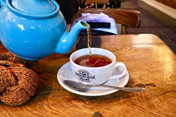 Private Food Tour of Edinburgh with Haggis, Scotch & More - An Authentic Taste of Edinburgh in Just Three Hours