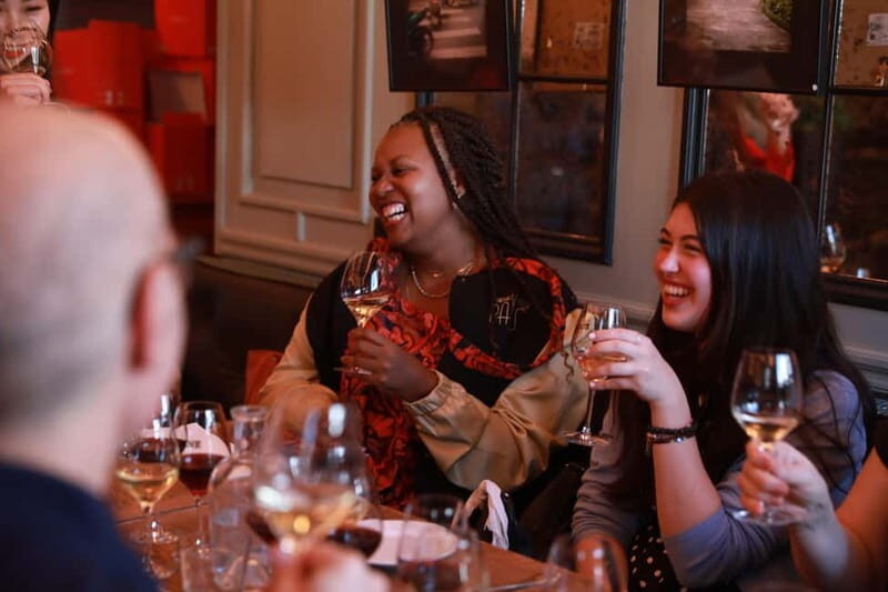 Private French Wine Tasting with a Wine Expert in Montmartre - Key Points