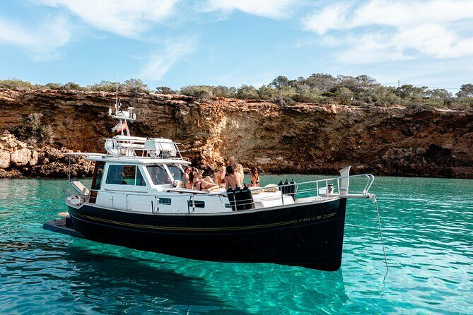 Private Full Day boat charter in Traditional Balearic Yacht - The Sum Up