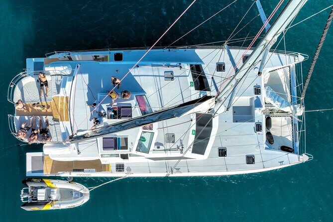 Private full day catered & crewed yacht charter- Airlie Beach - A Detailed Look at the Experience