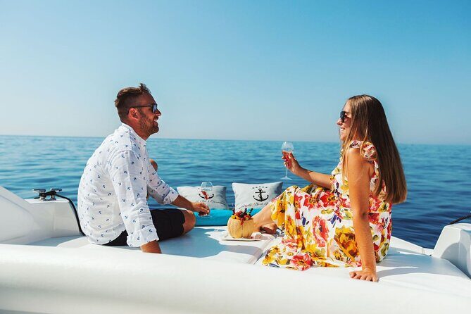 Private Full-Day Guided Boat Tour at the Amalfi Coast - Key Points