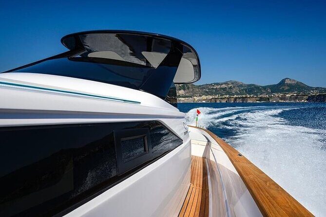 Private Full-day Luxury Boat Tour to Capri from Amalfi Coast - Who Should Consider This Tour?