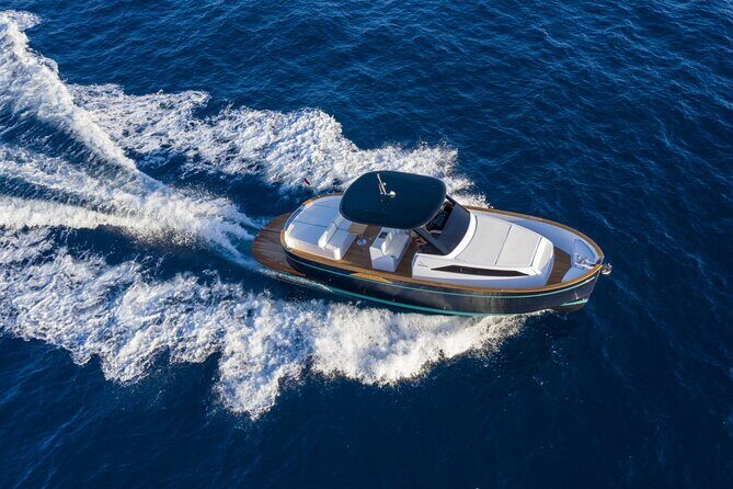 Private Full-day Luxury Boat Tour to Capri from Amalfi Coast - The Sum Up