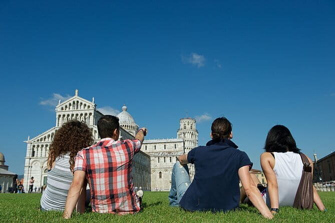 PRIVATE Full-Day Pisa and Lucca GUIDED Tour from Florence - The Itinerary in Depth: What You Can Expect