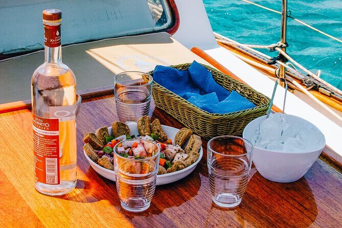 Private Full Day Tour in Koufonisi and Naxos - The Sum Up