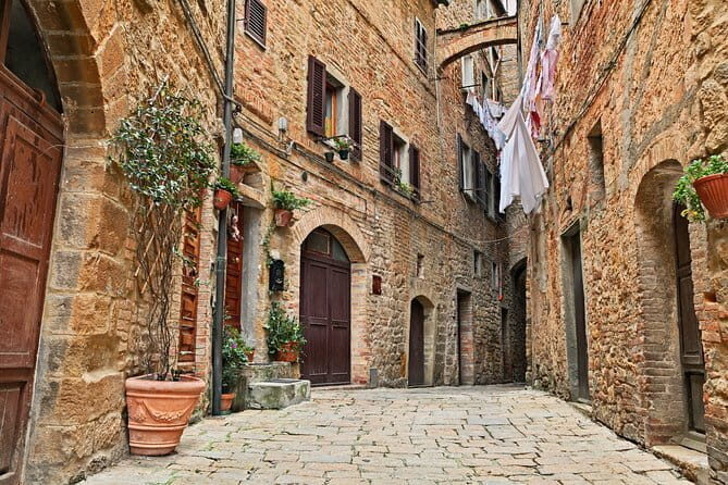 PRIVATE Full-Day Tour of San Gimignano and Volterra - Transportation and Comfort: Making the Most of Your Day