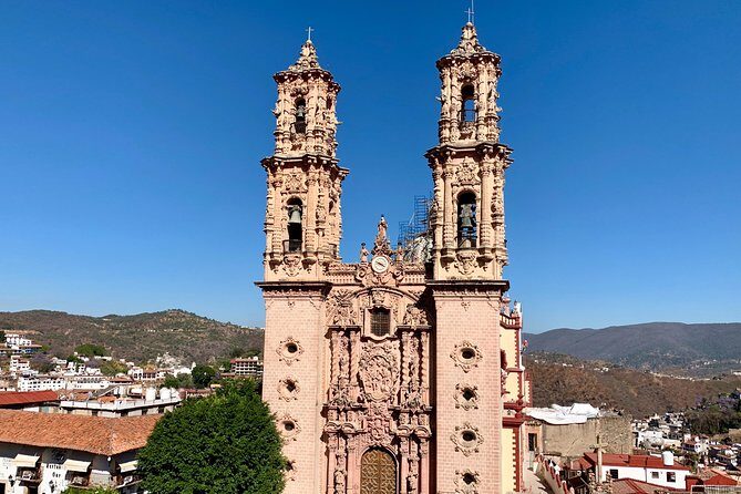 Private Full-Day Tour to Taxco and Cacahuamilpa Grottoes - Exploring the Private Full-Day Tour to Taxco and Cacahuamilpa Grottoes