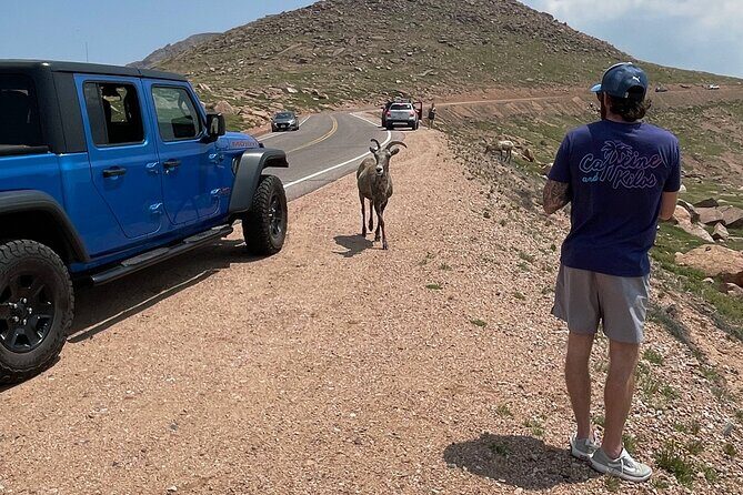 Private Full DayJeep Tour Garden of Gods Pike's Peak from Denver - FAQs