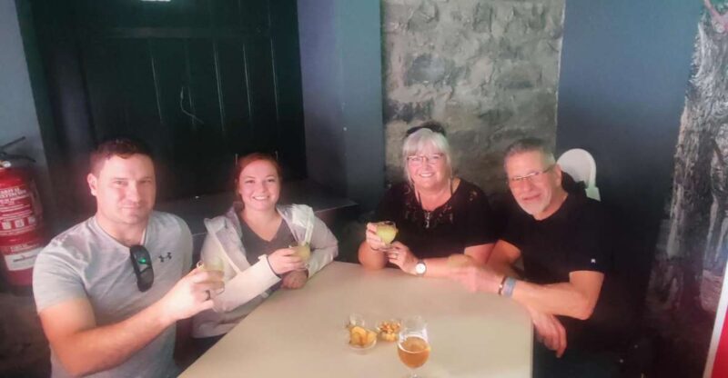 Private - Gastro Hike with Levada Walk and Local Food - A Closer Look at the Experience