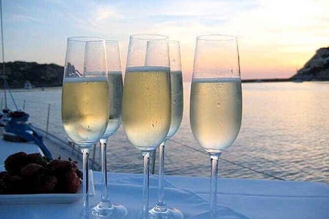 Private Glamorous Speedboat in Tenerife with Snacks & Drinks - The Itinerary: What to Expect During Your Day on the Water