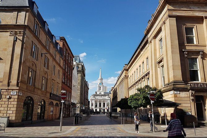 Private Glasgow Arrival Transfer - Airport to Hotel / Accommodation - The Driver Experience