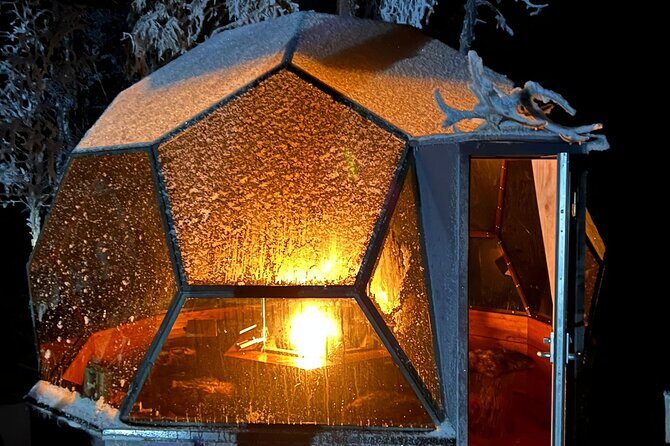 PRIVATE Glass Igloo Dinner Under Northern Lights - An In-Depth Look at the Experience