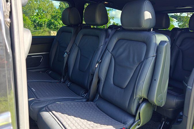 Private Gold Coast Charter & Transfer Service - In-Depth Look at the Experience