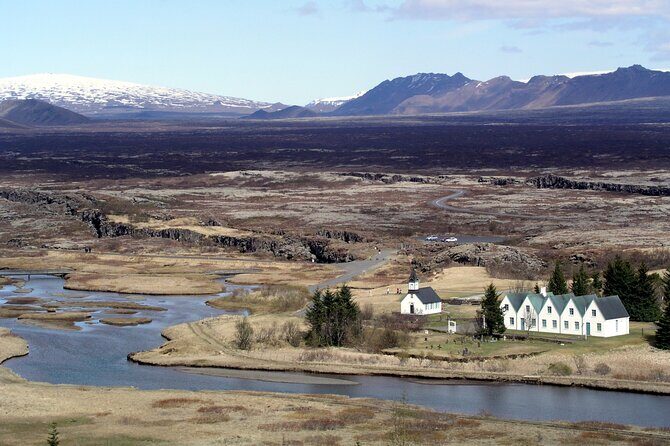 Private Golden Circle tour in a premium class car. - FAQs