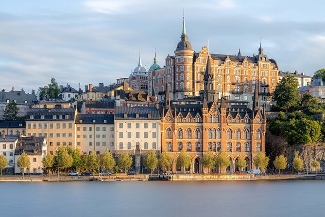 Private Golden Hour Photo Walk in Stockholm - Authentic Experiences & Guest Feedback