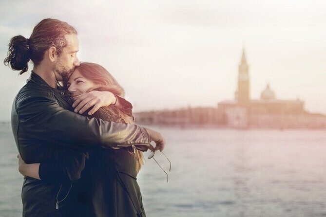 Private Gondola Ride and Photoshoot - A Closer Look at the Experience