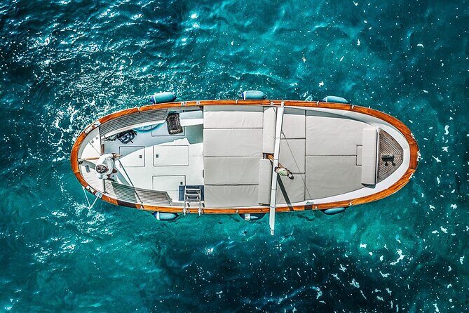 Private Gozzo Boat Tour of Capri Island - Exploring the Itinerary in Detail