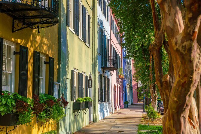 PRIVATE GROUP! Charm of Charleston History and Sights Tour - Key Points