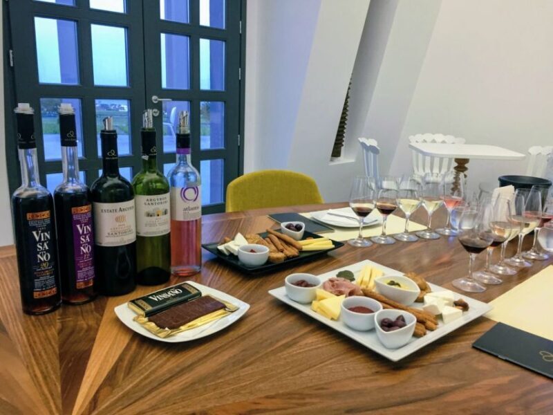 Private Group Visit to Akrotiri & 3 Wineries with Tastings - Key Points