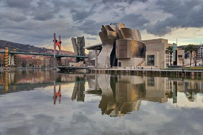 Private Guggenheim Museum Bilbao Tour with Official Guide - The Itinerary Breakdown