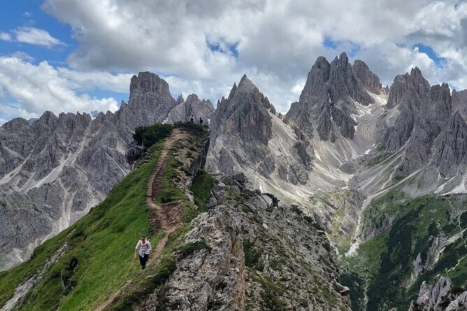 Private Guided Hike to Tre Cime di Lavaredo - Who Should Consider This Tour?