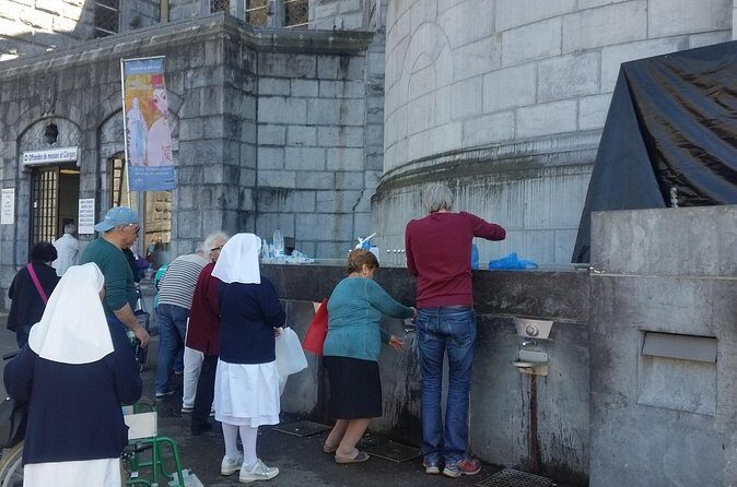 Private Guided History tour of Lourdes - The Value for Money