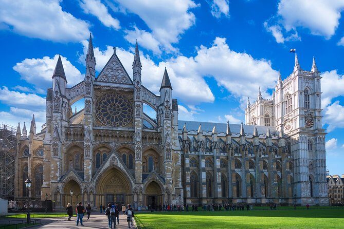 Private Guided London Highlights Walking Tour - The Value of a Private Guided Tour