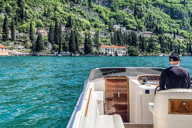 Private guided speedboat cruise on Lake Como from 1H to 4H - The Sum Up