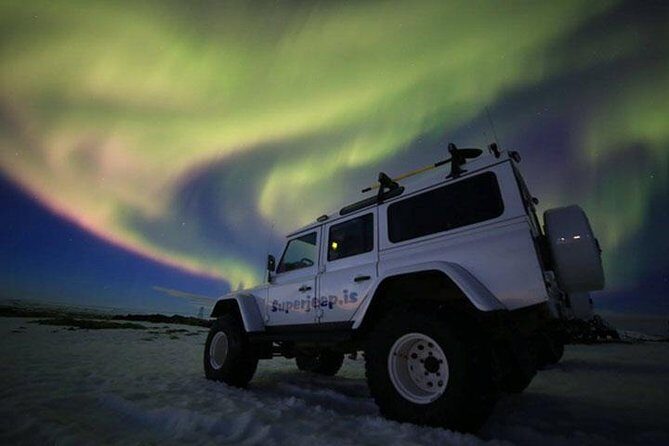 Private Guided Superjeep Northern Lights Hunt - The Experience on the Ground