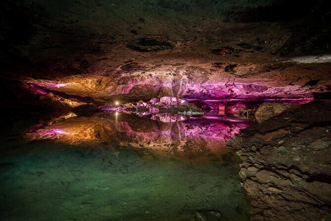 Private guided tour from Vienna to Hallstatt with Skywalk & Salt Mine Experience - FAQ