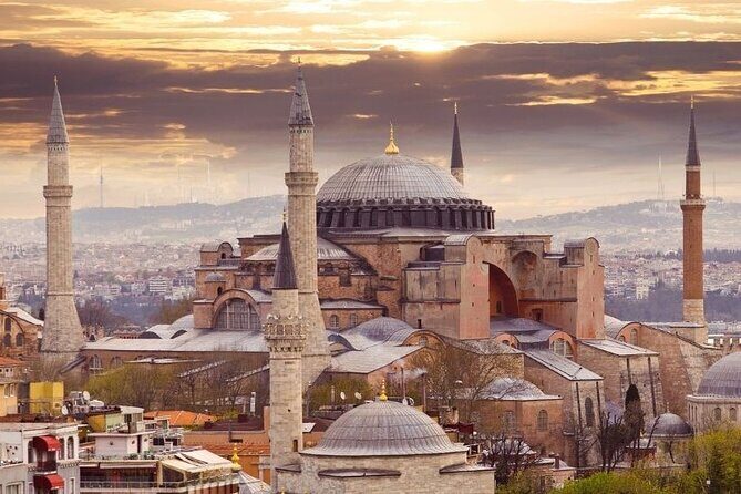Private Guided Tour Hagia Sophia, Cistern, Topkapi and Bazaar - Key Points