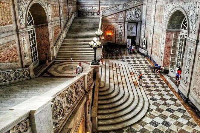 Private Guided Tour in Naples Royal Palace and Monumental Area - Key Points