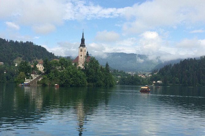 Private Guided Tour of Ljubljana and Lake Bled from Zagreb - An Overview of the Experience