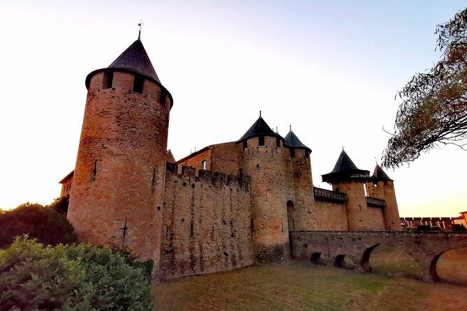 Private guided tour of the city of Carcassonne - Key Points