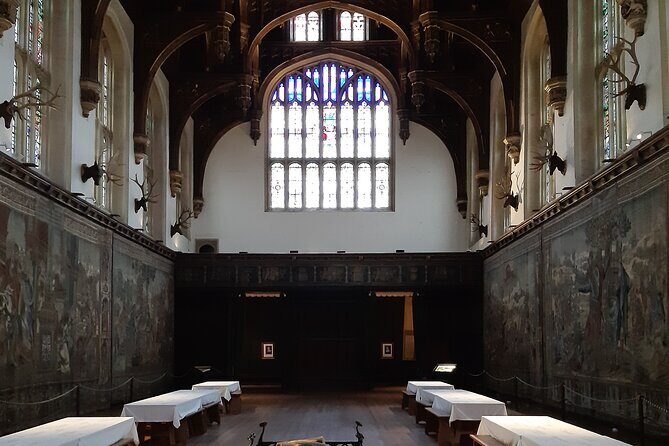 Private Guided Tour Secrets of the Six Wives Hampton Court Palace - FAQs