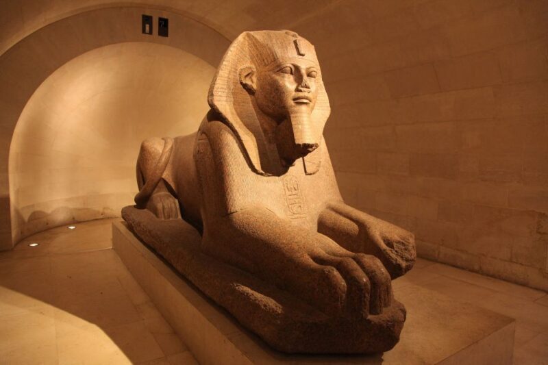 Private Guided Tour, The Louvre by night ! - The Experience in Detail