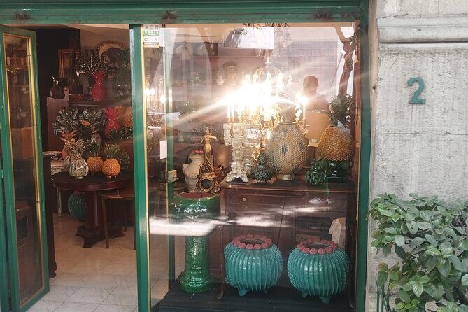 Private guided walking tour in La Condesa neighborhood with transportation - Who Would Love This Tour?