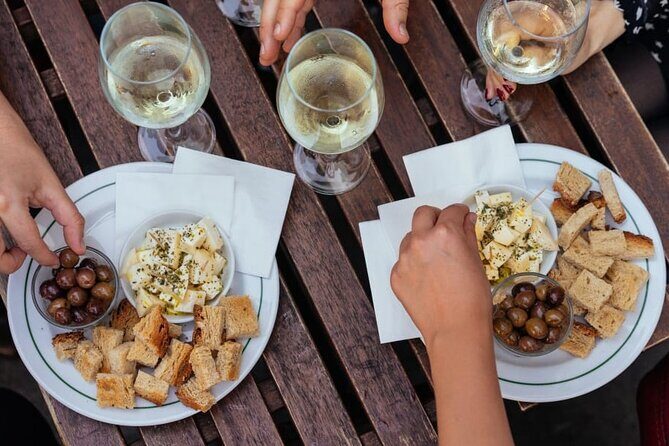 Private Guimaraes Walking Food Tour with Tastings - Key Points