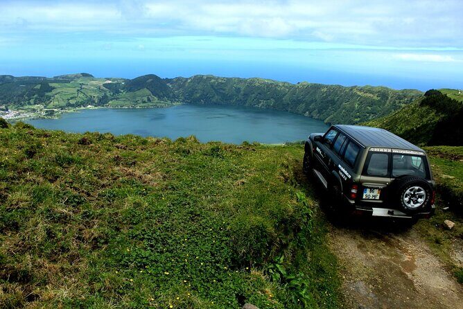 Private Half-Day 4x4Tour to Lagoa Sete Cidades - Who Should Book This Tour?