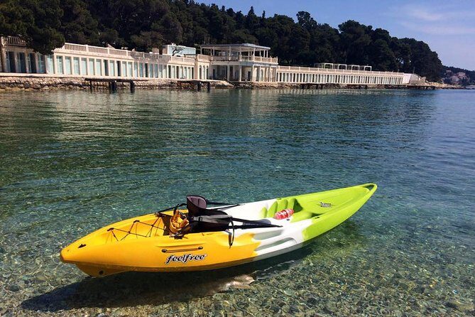 Private Half-Day Kayak Experience in Hvar and Pakleni Islands - Why Choose This Kayak Tour in Hvar?