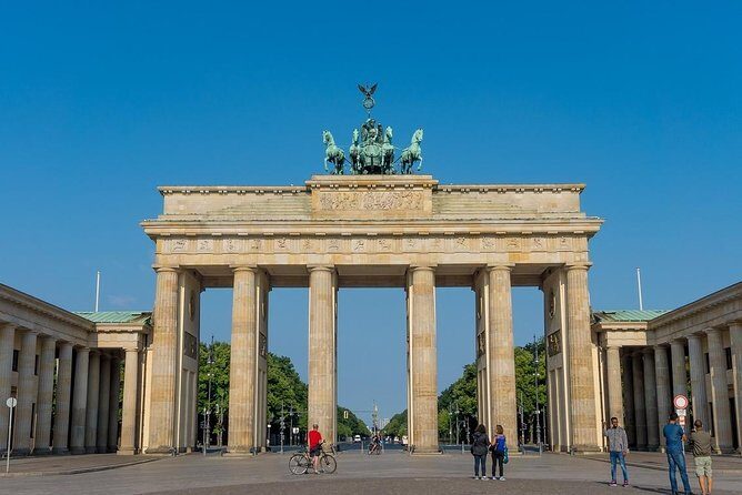 Private Half-Day Sightseeing Tour in Berlin - The Itinerary Breakdown: What to Expect
