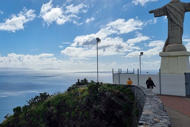 Private Half day tour (8 seat Mercedes Vito) - Authenticity & Guest Experiences