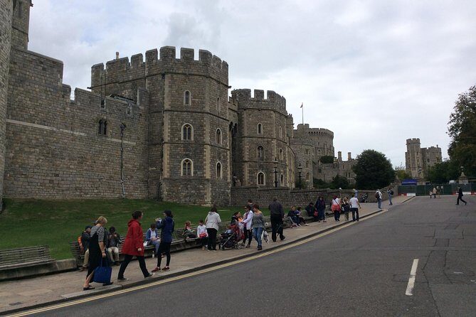 Private Half-Day Windsor Castle, Park and Old Town Tour from London - The Sum Up