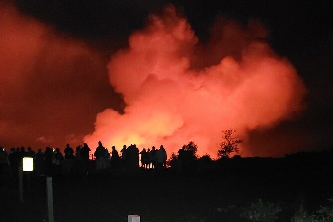 Private: Hawaii Volcanoes, Waterfalls, Beaches & Hilo Highlights - What to Expect from the Experience