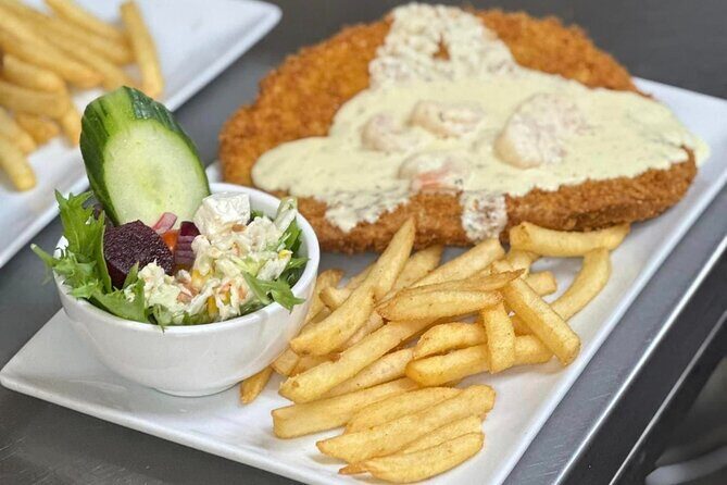 Private Helicopter Outback Pub Tour with Lunch - Who Is This Tour Best For?