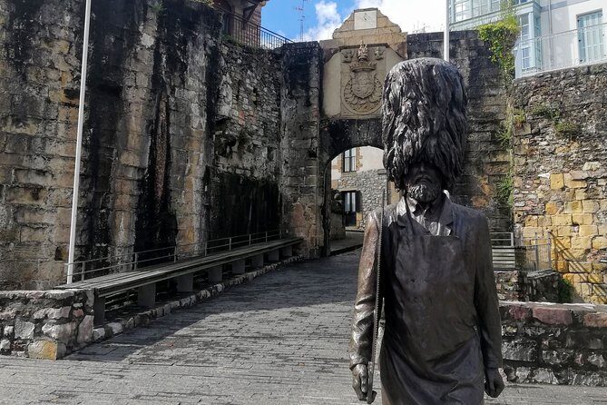 Private Hondarribia Tour & Gastronomic Society Meal - FAQs