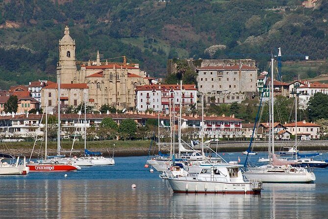 Private Hondarribia Tour & Gastronomic Society Meal - Who Should Book This Tour?
